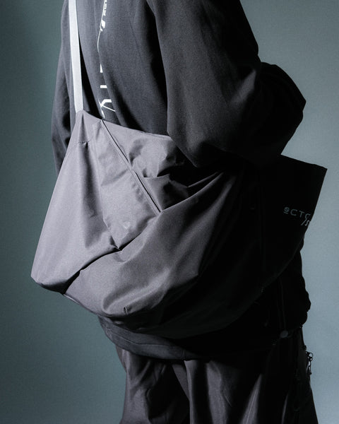 A24-OI-B OCTO X IONISM Ream Expandable Bag (Black) – OCTO GAMBOL